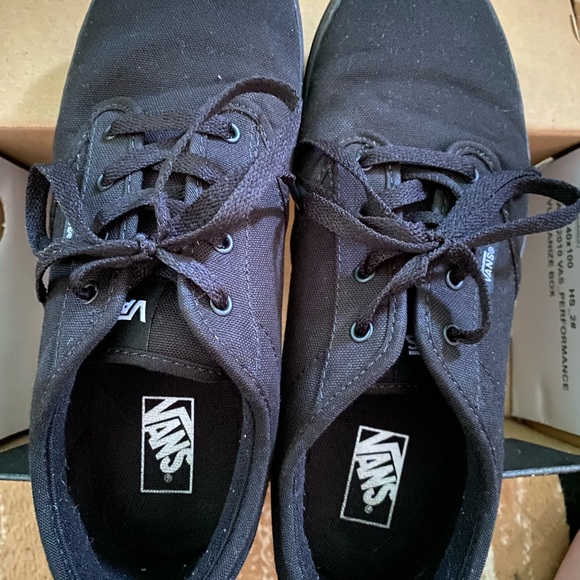 Vans | Shoes | Vans Black Size 7 | Poshmark